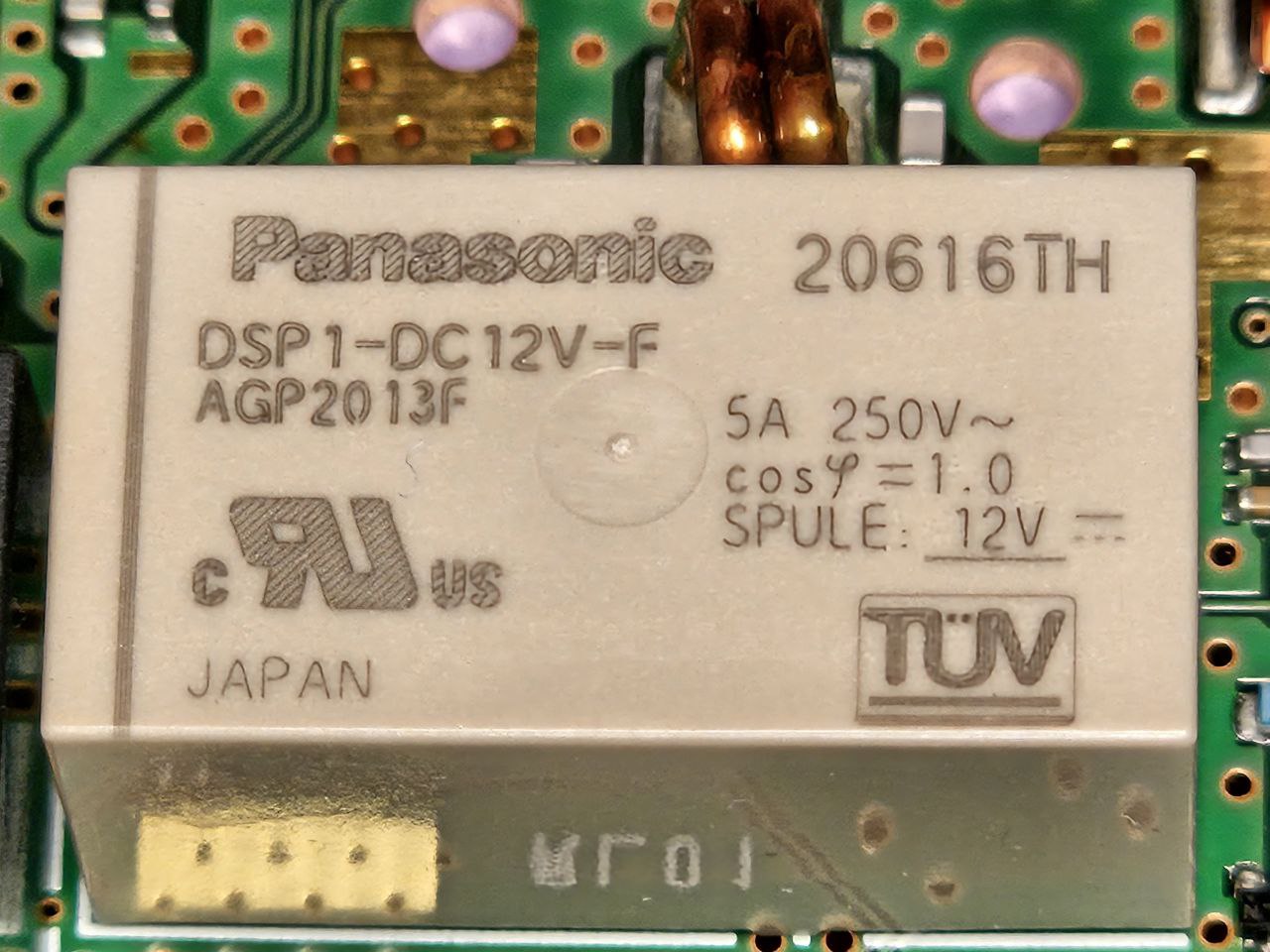 Yaesu FTM-500 Un Vistazo Por Dentro – Xreflector World Wide Servers